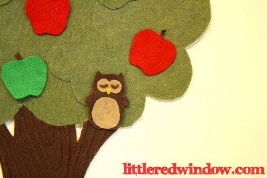 Apple Tree Felt Board - Little Red Window