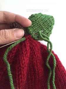 Apple Hat Knitting Pattern - Little Red Window