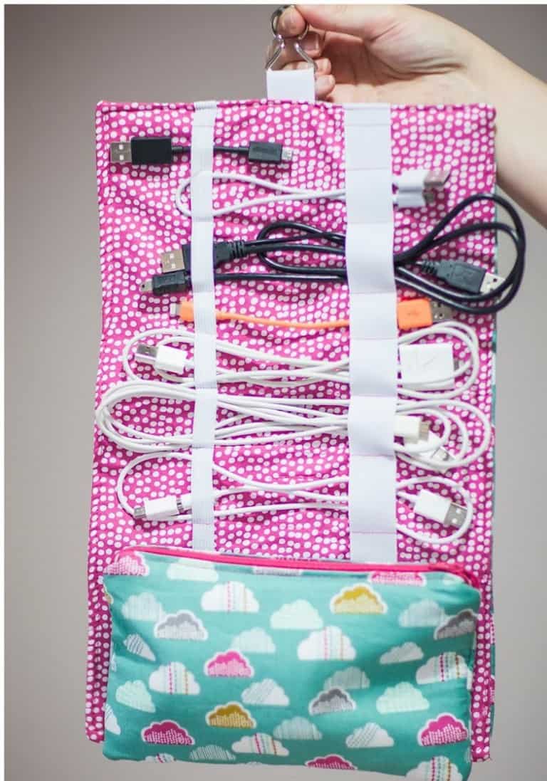 20 Fun Tech Accessory Crafts - Little Red Window