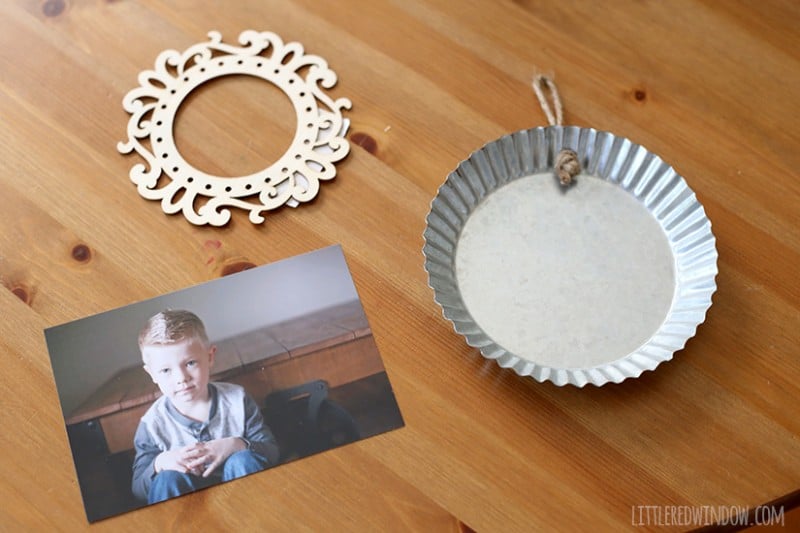 DIY Hanging Metal Picture Frame - Little Red Window