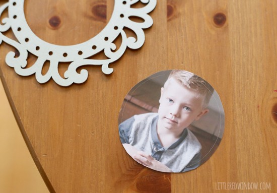 DIY Hanging Metal Picture Frame - Little Red Window