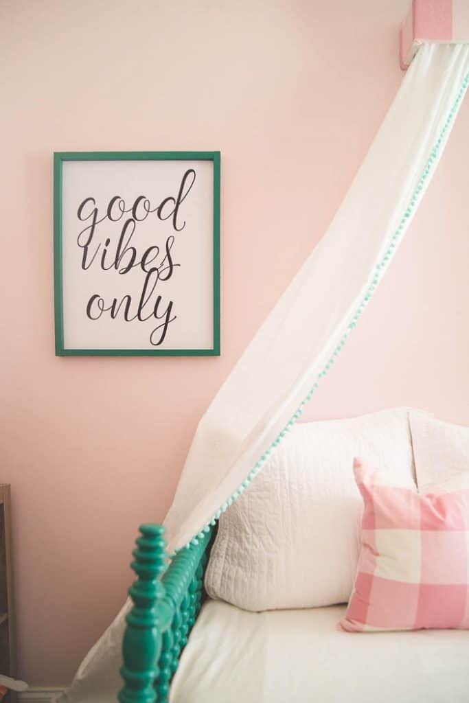 20 Fabulous DIY Word Art & Typography Craft Projects - Little Red Window