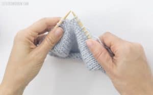 Learn to Knit - s2kp or s2kp2 (slip 2, knit 1, pass slipped stitch over) a centered double ...