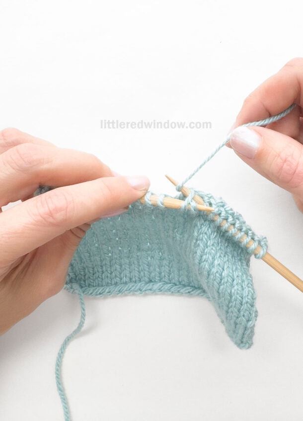Learn to Knit - Left Twist (LT) and Right Twist (RT) - Little Red Window