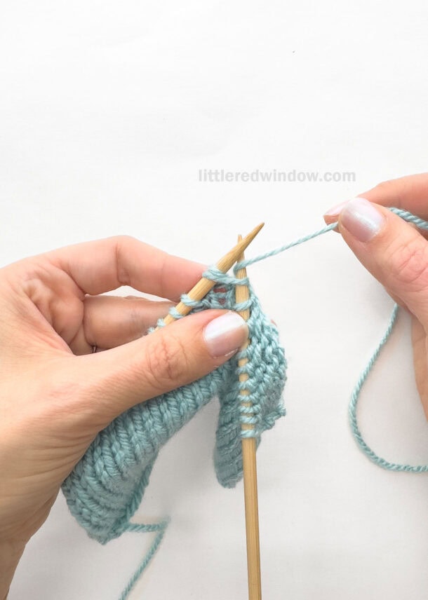 Learn to Knit - Left Twist (LT) and Right Twist (RT) - Little Red Window