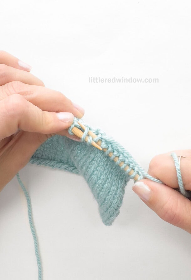 Learn to Knit - Left Twist (LT) and Right Twist (RT) - Little Red Window