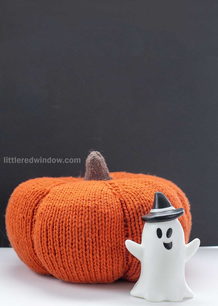 Big Squishy Pumpkin Knitting Pattern - Little Red Window