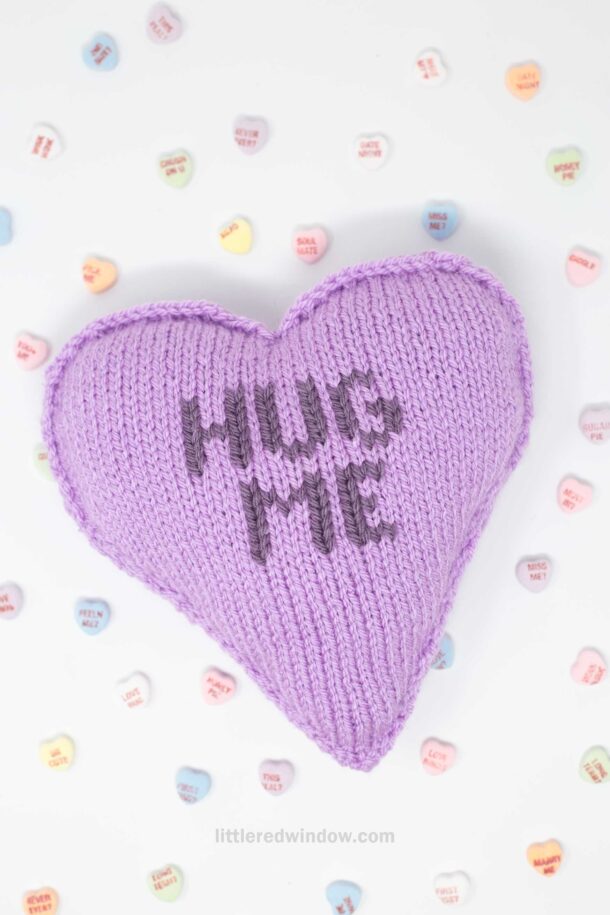 Cuddly Conversation Hearts Knitting Pattern - Little Red Window